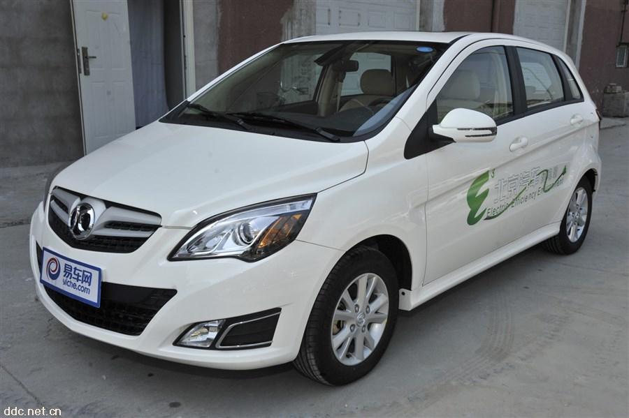 北汽EV150-奇瑞新能源新乡鸿溢辉县店